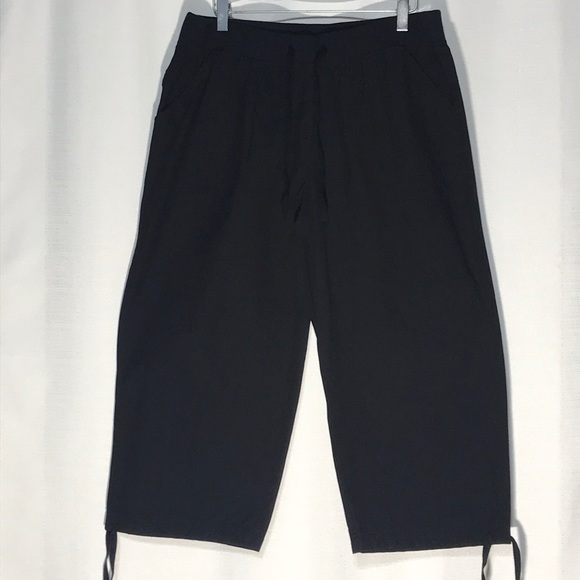 Danskin Now | Pants & Jumpsuits | Danskin Now Capri | Poshmark